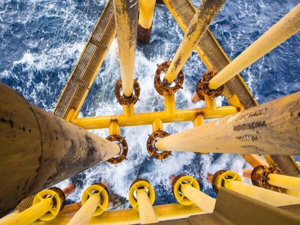 Big Data replaces eyes for high-resolution corrosion assessment of oil ...